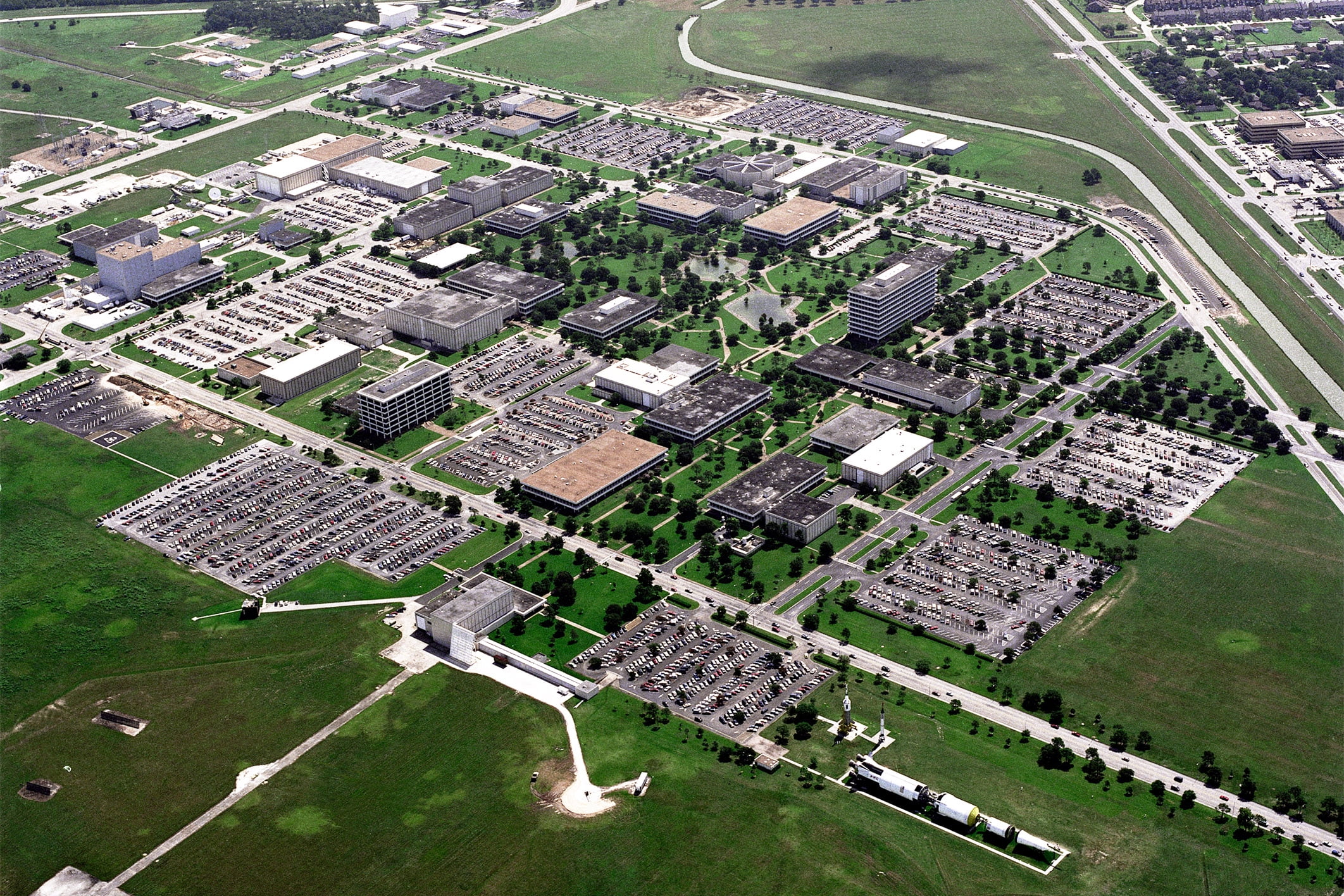 24x36 gallery poster, Johnson Space Center 1989 - Walmart.com