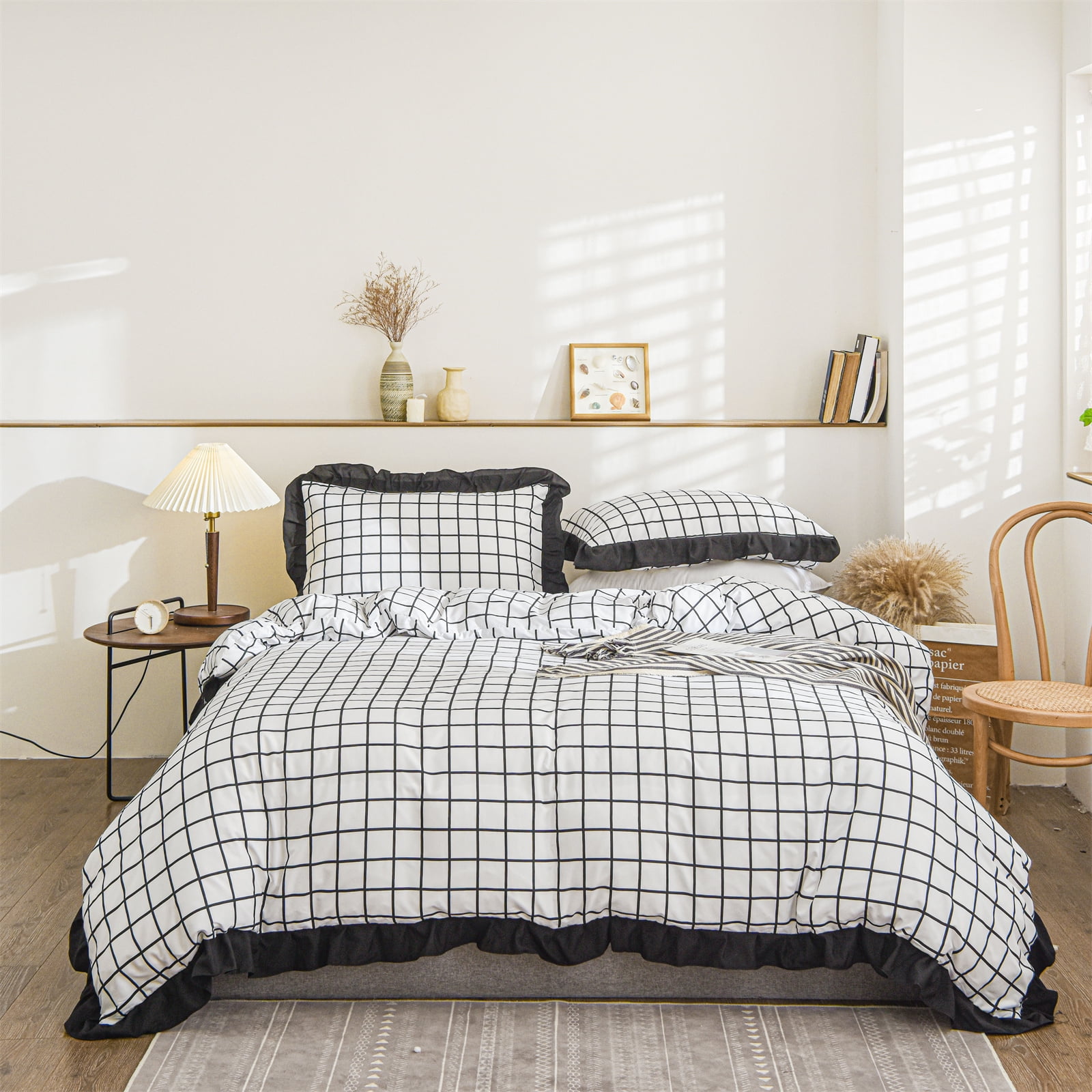 Move Over Plaid Ruffle Bedding Sets Queen White Black Geometric Duvet ...