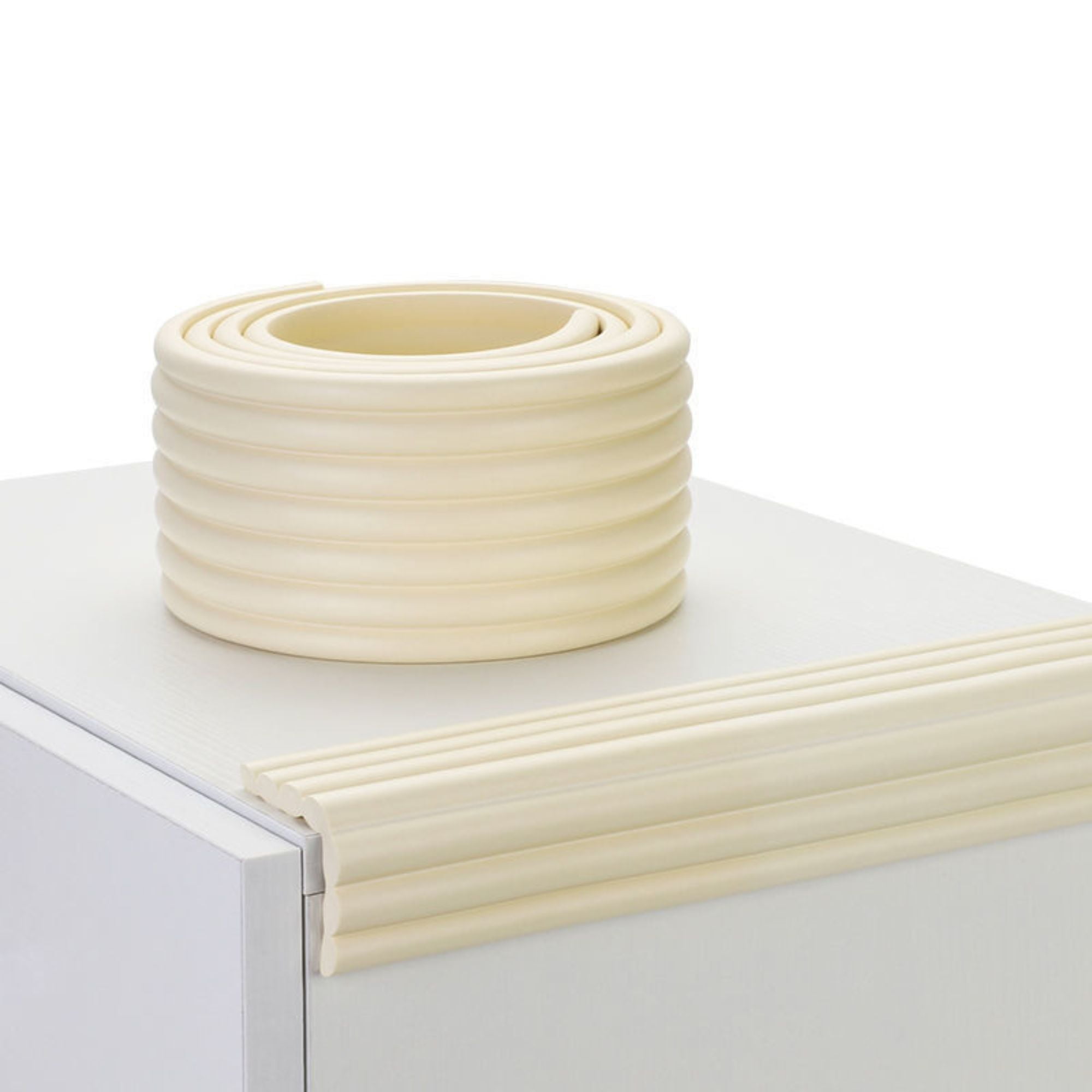 Rollo de Foamy Cinta Protectora Para Esquinas y Muebles Bordes 2 metros ...