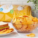 Great Value Cheddar & Sour Cream Potato Chips Party Size!, 13 oz ...
