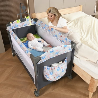 Delta Children Disney Minnie Boutique Gliding Bassinet for Infants ...