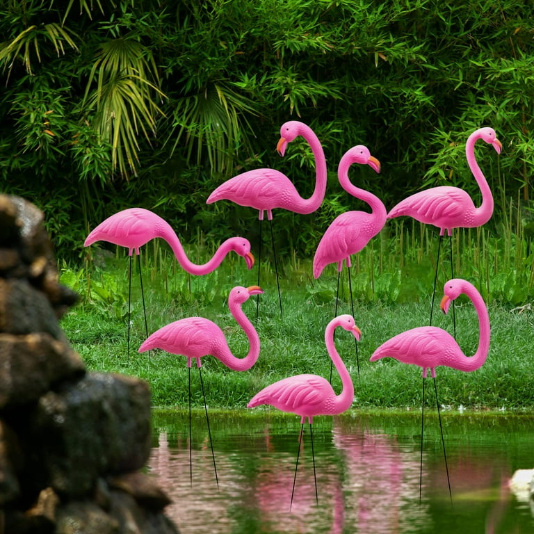 Small Plastic Flamingos