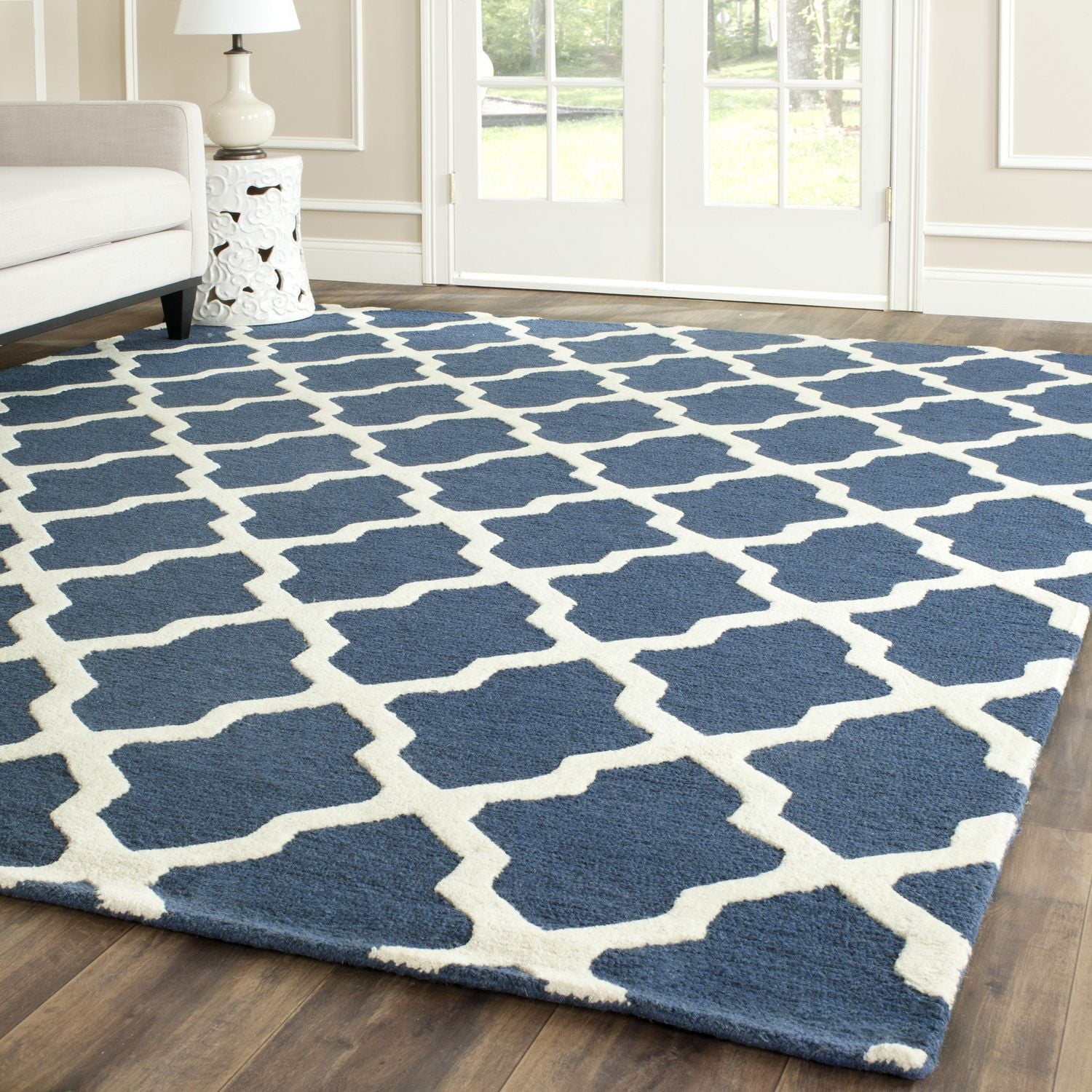 Click here for Safavieh Cambridge Liam Geometric Area Rug 8 Ft. X... prices