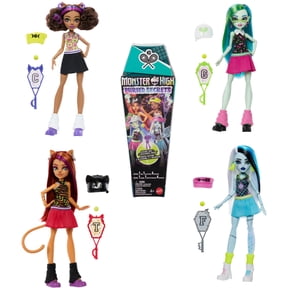 Monster High Cleo De Nile Fashion Doll in Golden Shirt with Pet ...