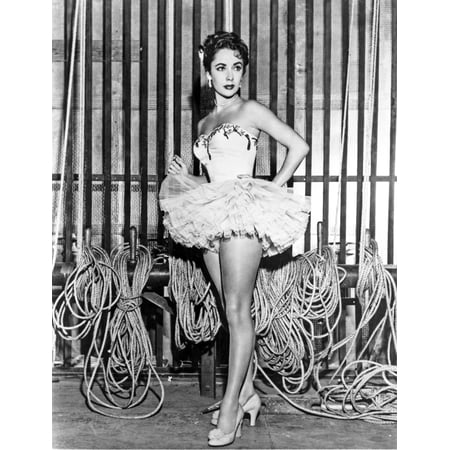 Elizabeth Taylor Posed in Ballet Outfit Classic Portrait Photo Print ...