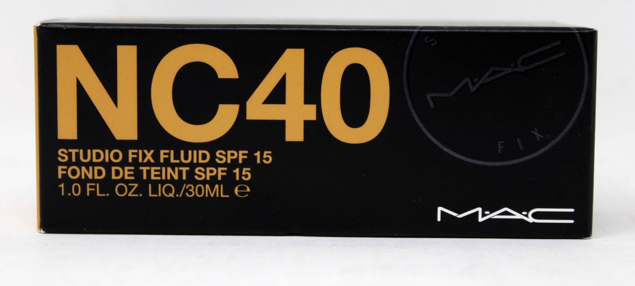 MAC Studio Fix Fluid Foundation SPF 15 - NC40 - Medium Beige With ...