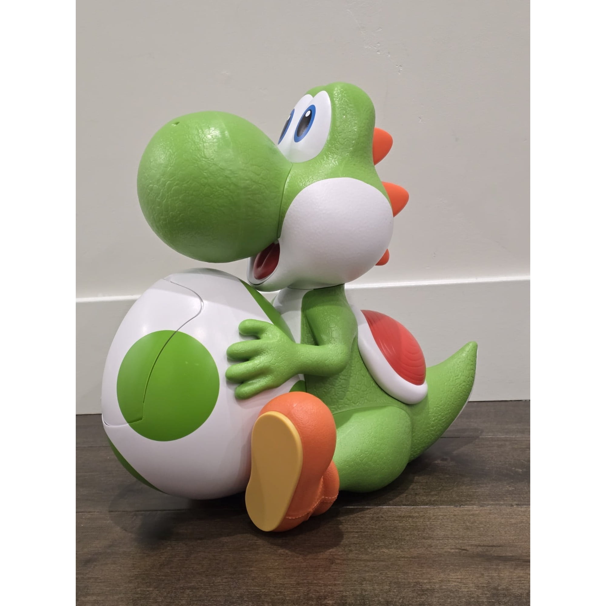 Click here for Noveau Mario Galaxy Yoishi Popcorn Bucket New-Gami... prices