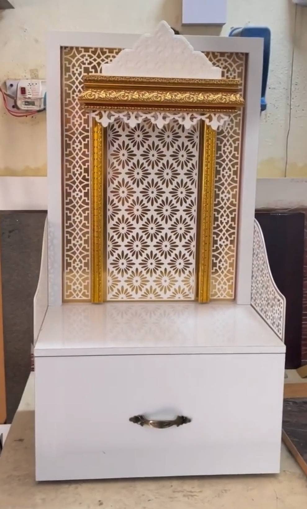 Wooden Designer Temple For Home And Office With LED Lights / Puja ...