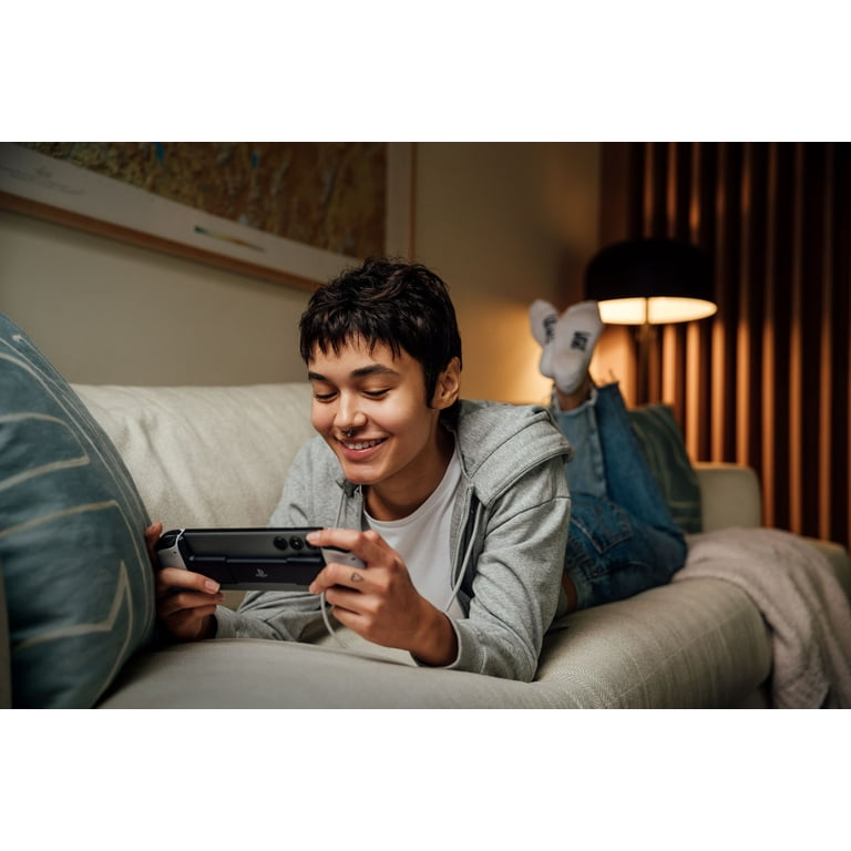 Backbone One - PlayStation Edition (USB-C) - Mobile Gaming Backbone One - PlayStation Edition (USB-C) - Mobile Gaming