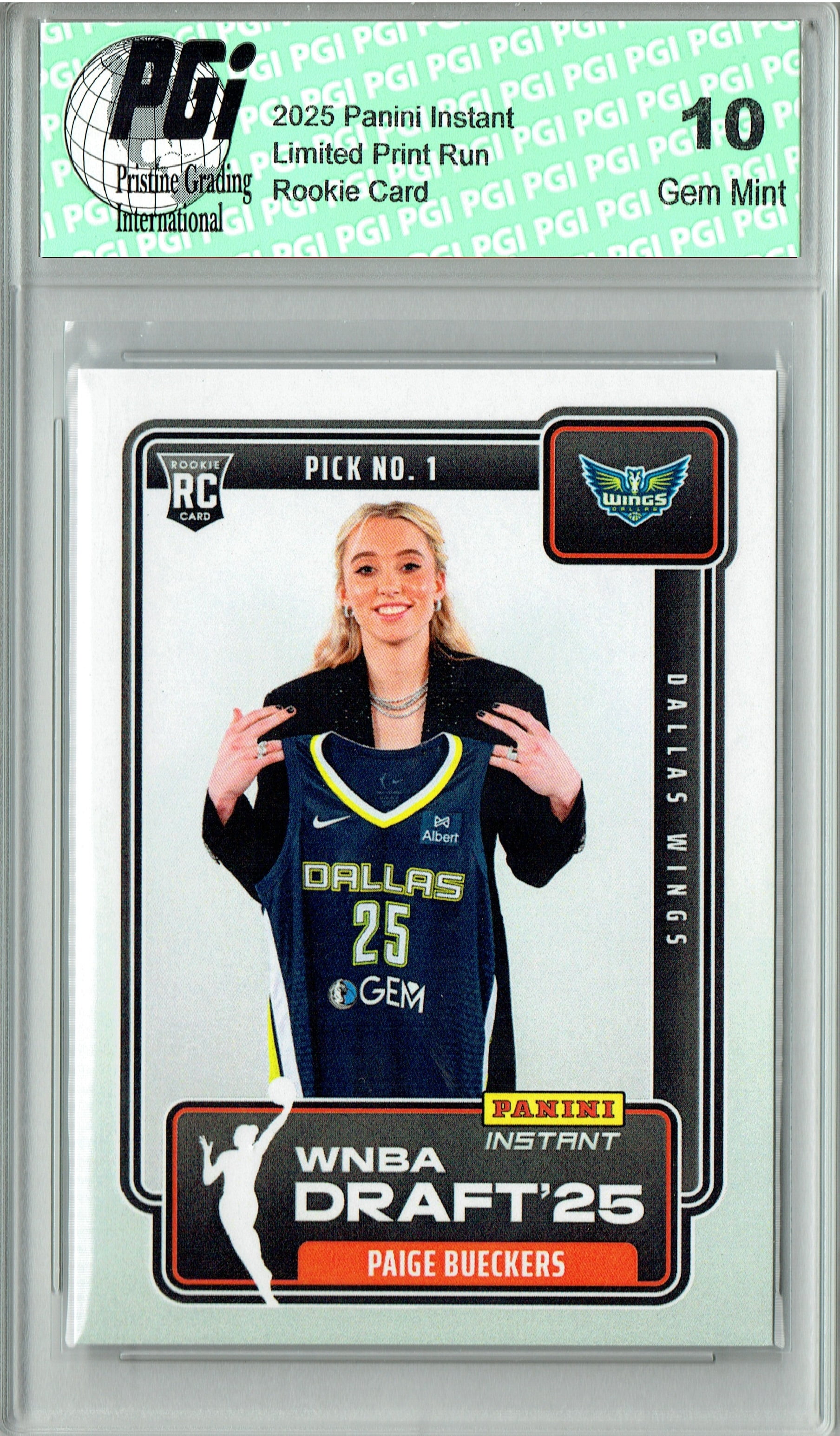 Paige Bueckers 2025 Panini Instant #DN-1 WNBA Draft '25 Rookie Card PGI ...