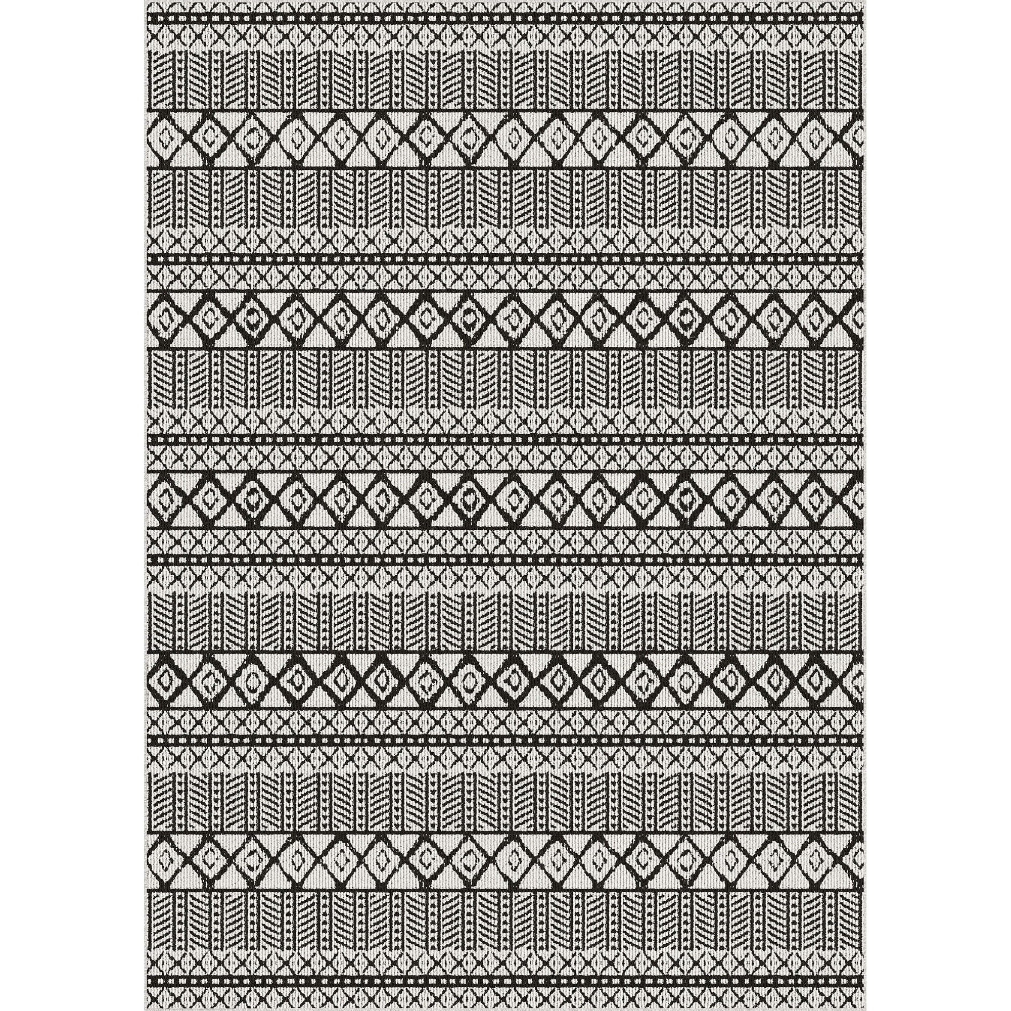 Click here for Mainstays Yalia Washable Indoor Area Rug  Black &... prices