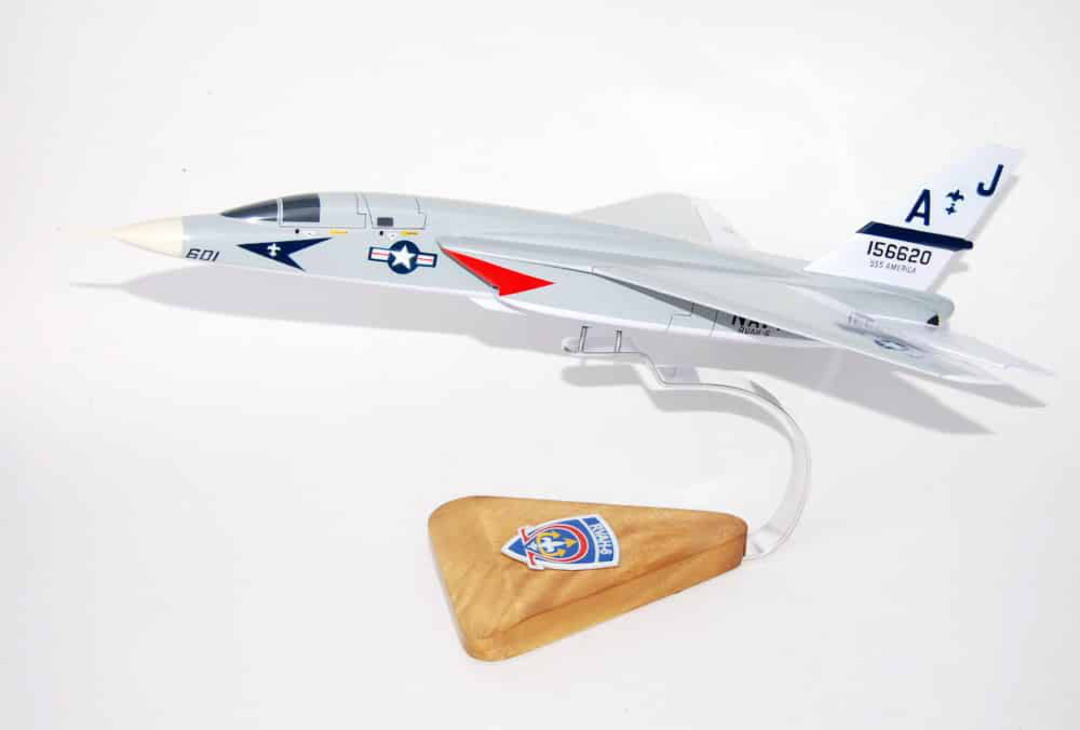 RVAH-6 Fleurs (1972) RA-5c Vigilante Model, 1/50th (18) Scale, Mahogany ...