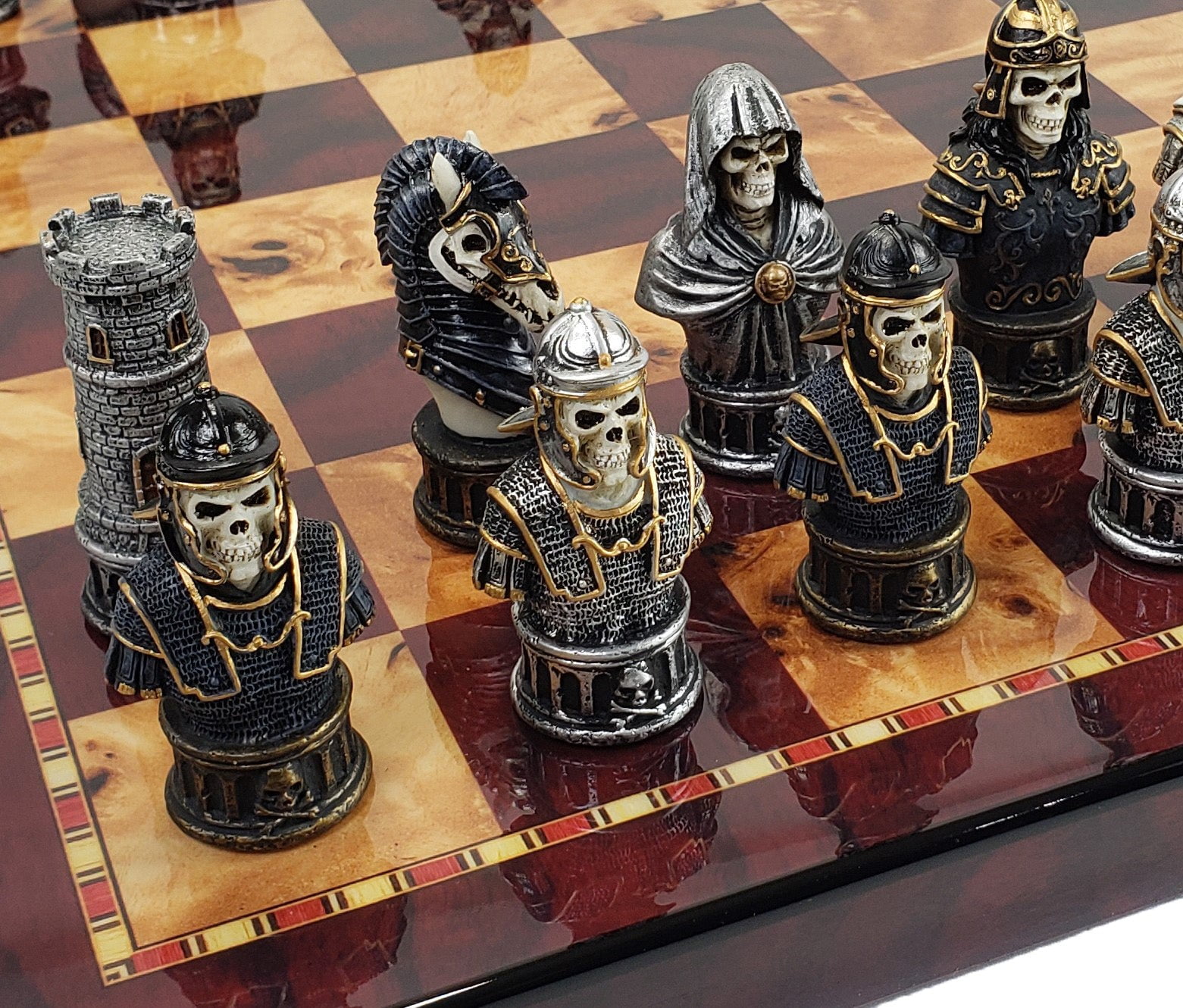 Medieval Times Skull Busts Gothic Fantasy Chess Set W/ 18" Cherry Color ...