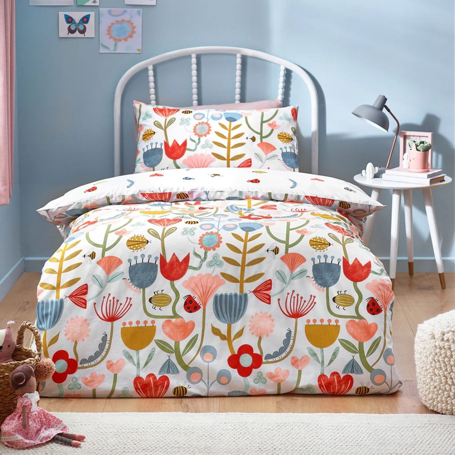 Click here for Little Furn Little Nature Floral Duvet Cover Set prices