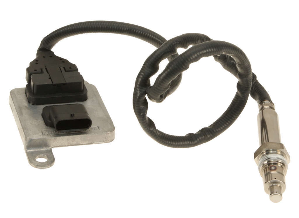Genuine OEM Replacement for 2010-2018 Freightliner Sprinter 3500 ...