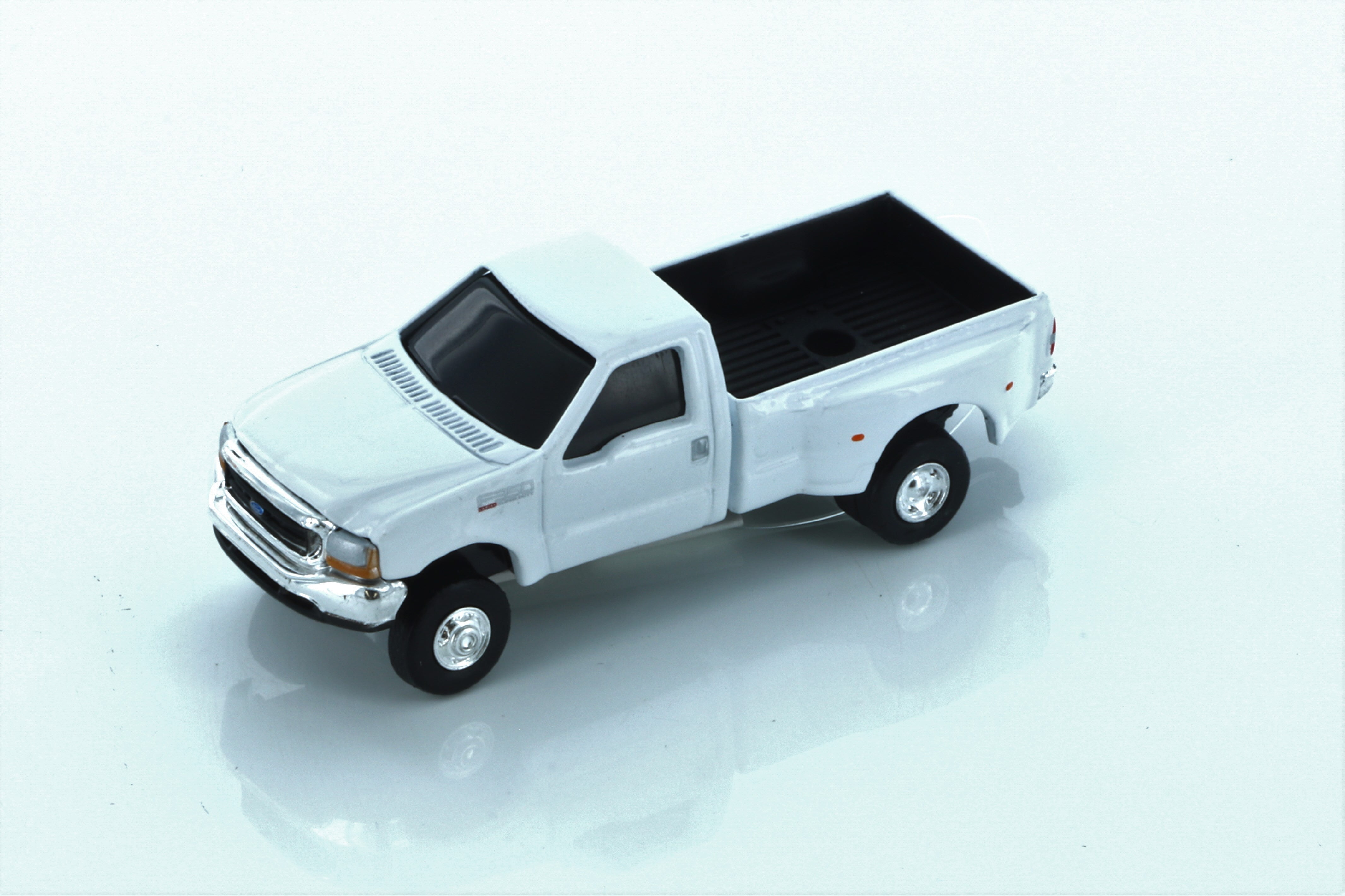 Ford F-350, White - Tomy 46582C - 1/64 scale Diecast Model Toy Car ...