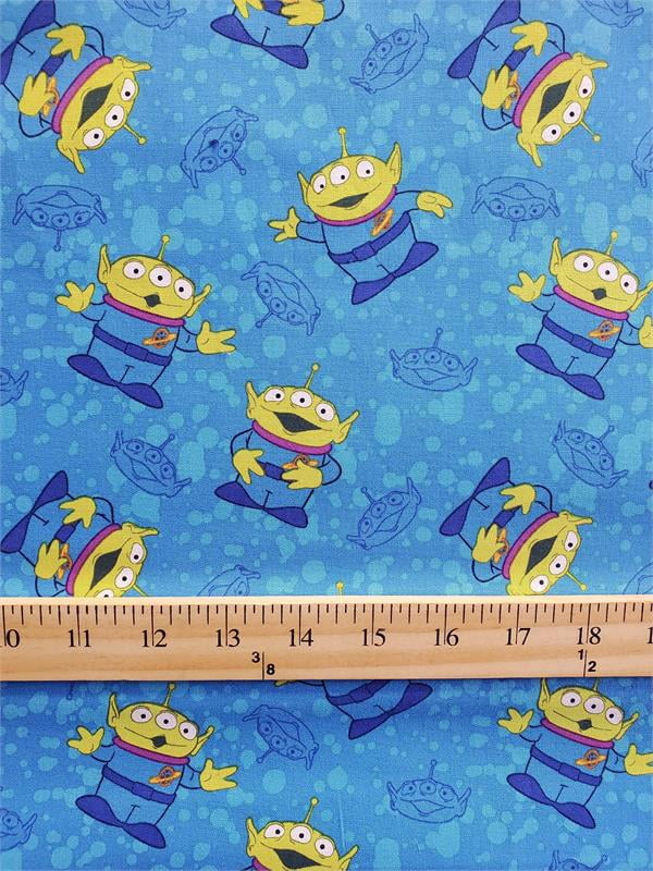 100% Cotton Fabric "Toy Story, Aliens - Blue Background" Print / 45 ...