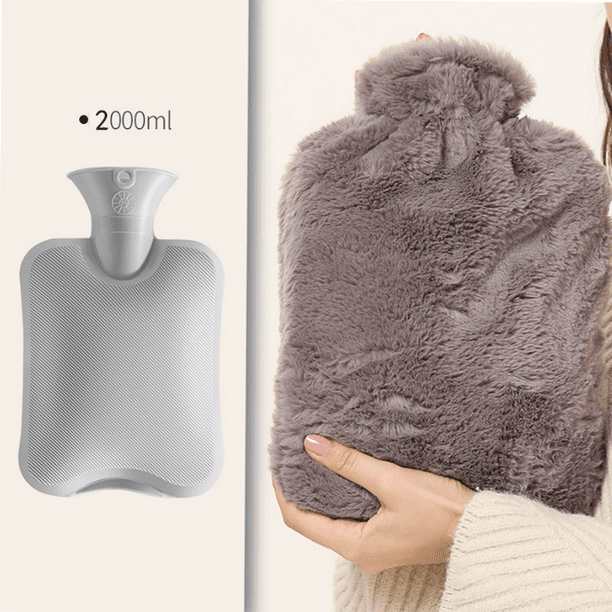 Hot water bottle filling female large hot compress to warm the stomach ...