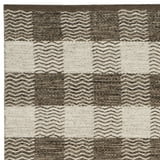 SAFAVIEH Kilim Jasmine Checkered Wool Area Rug, Light Grey/Brown, 5' x ...