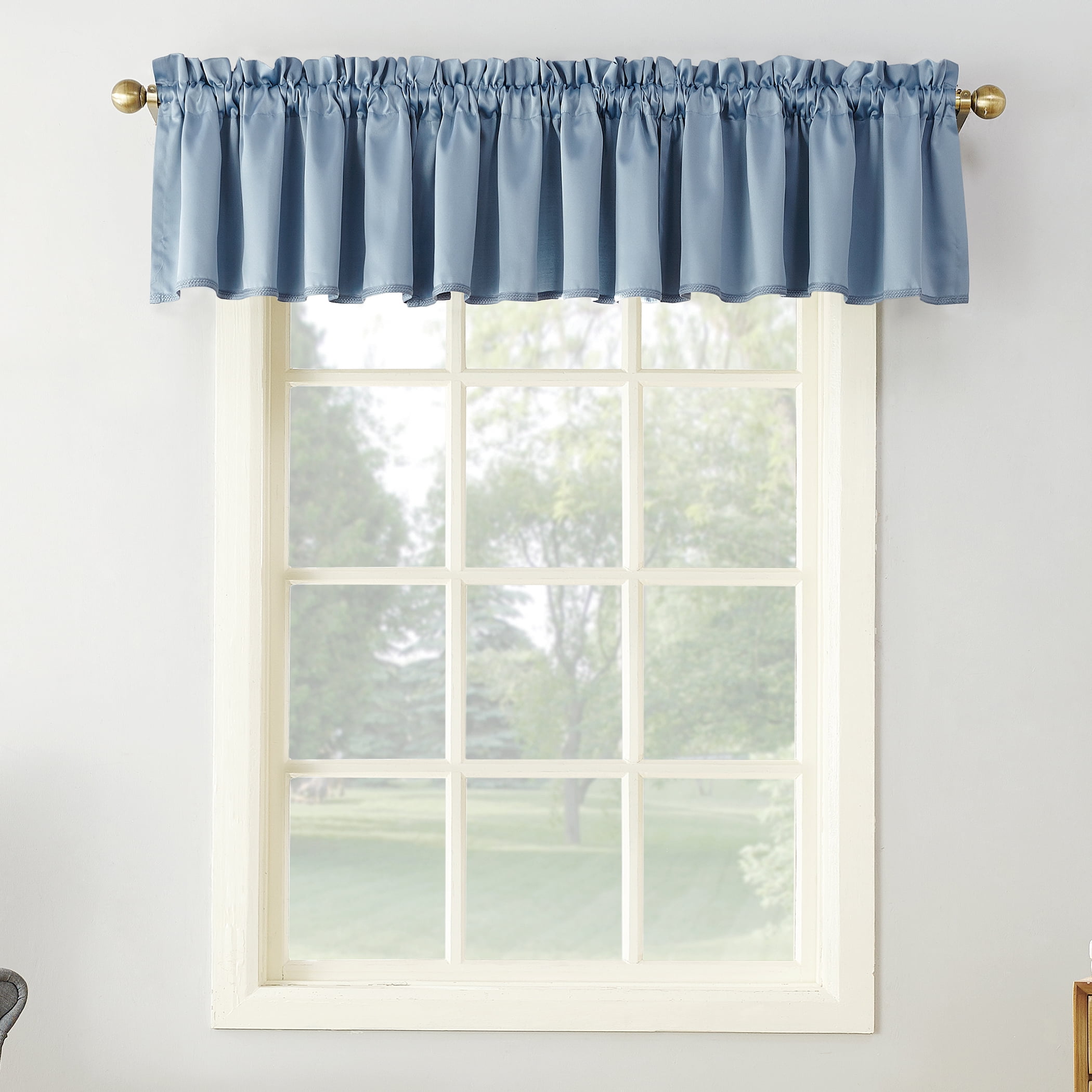Sun Zero Kylee Rod Pocket Room Darkening Window Valance, 54"x18 ...