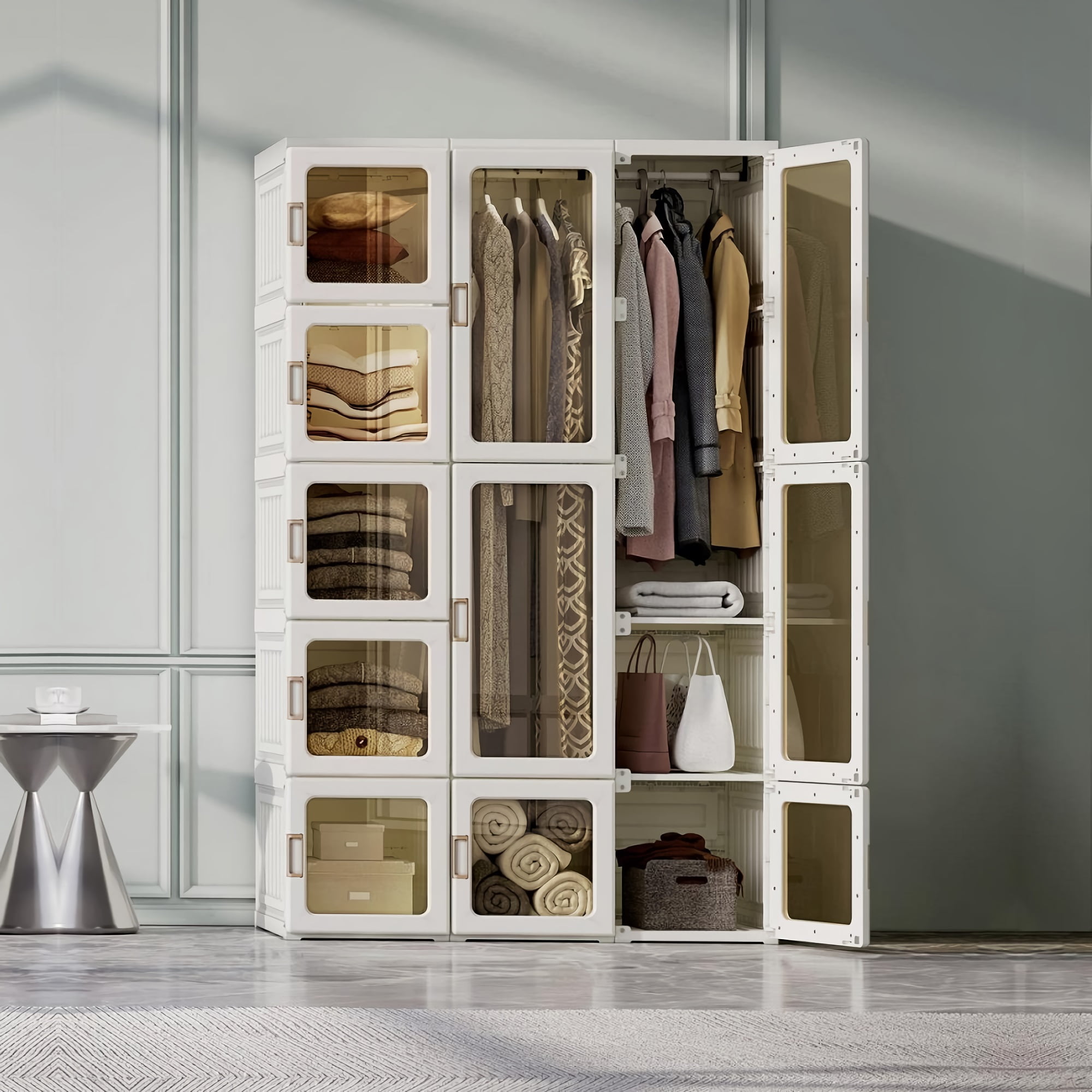 Foldable wardrobe storage store