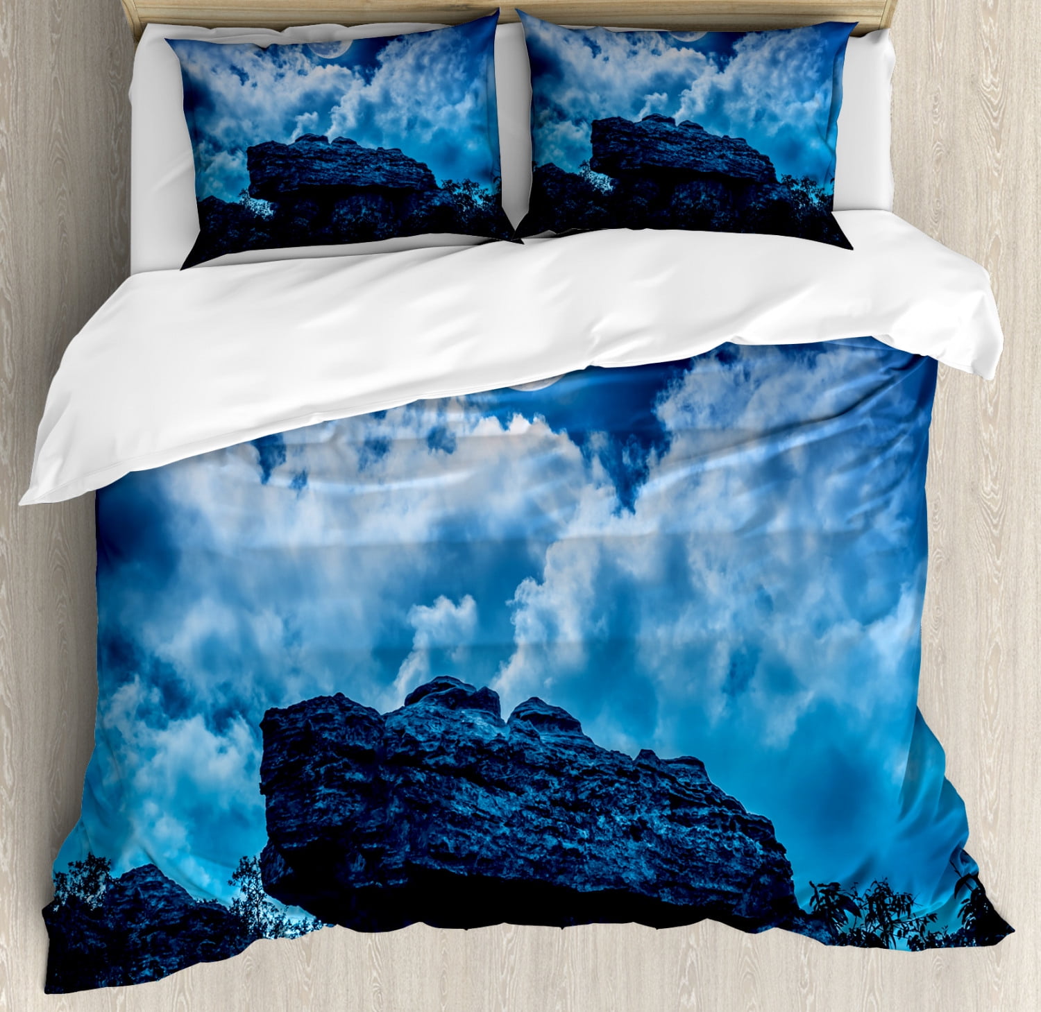 Moon Rays Duvet Cover Set King Size, Cliff and Cloudy Sky on a Night ...
