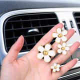 Car Air Vent Clips, White Daisy Flowers, Set of 8, Decorative Clip for ...