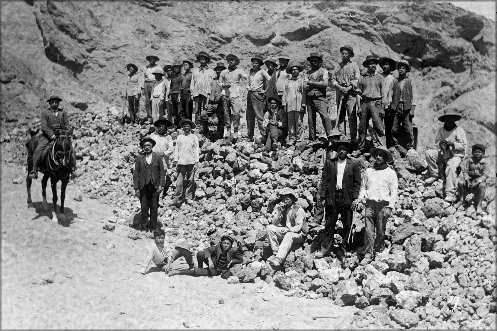 24"x36" Gallery Poster, Chilean Miners in chile 1908-1919 - Walmart.com