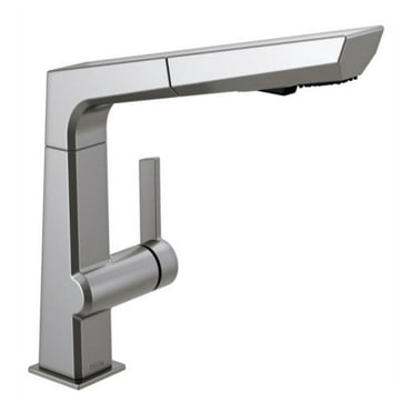 Signature Pullouts Single Handle Pull-Out Kitchen Faucet in Chrome 470 ...