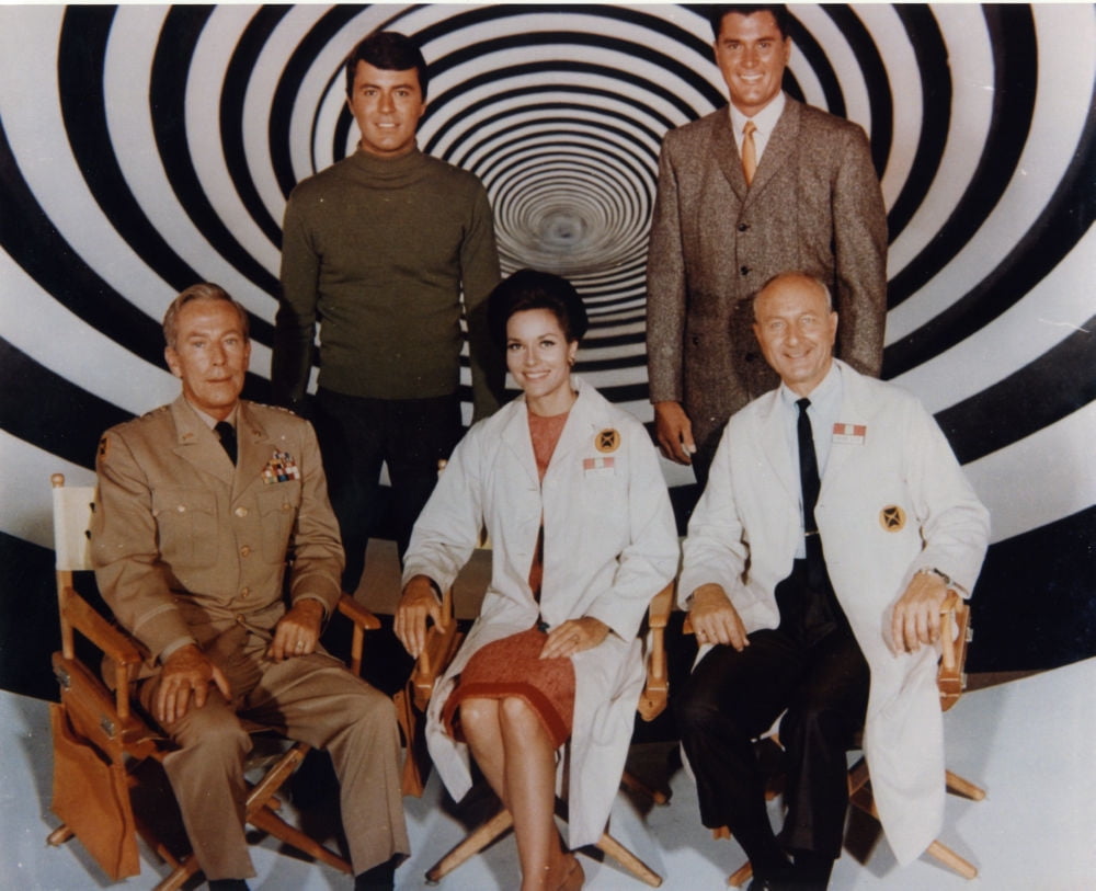 Time Tunnel Poster 16x24 Poster Medium Art Poster 16x24 - Walmart.com