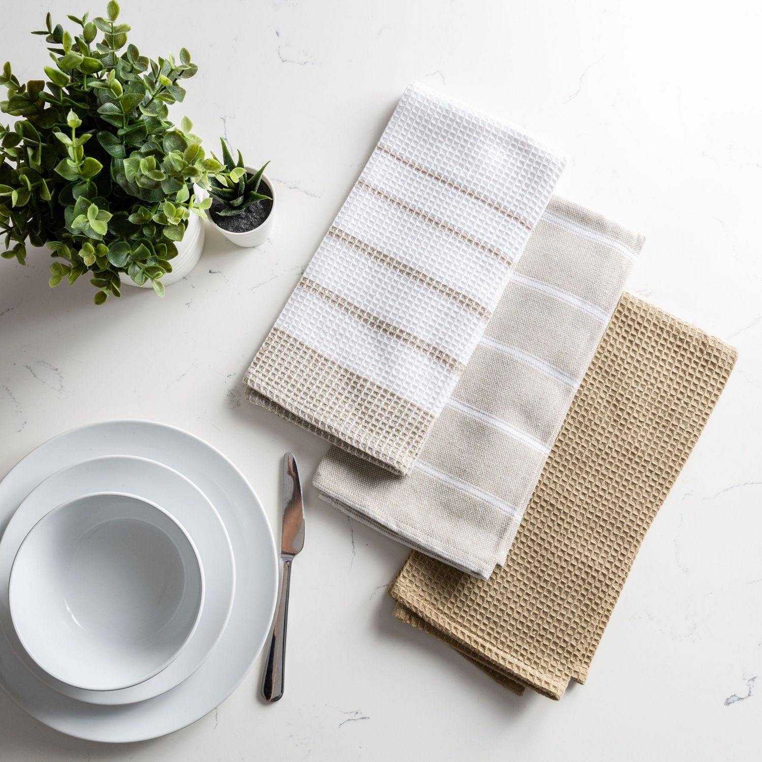 Click here for Fabstyles Fouta Large Kitchen Towel 22wx32 prices