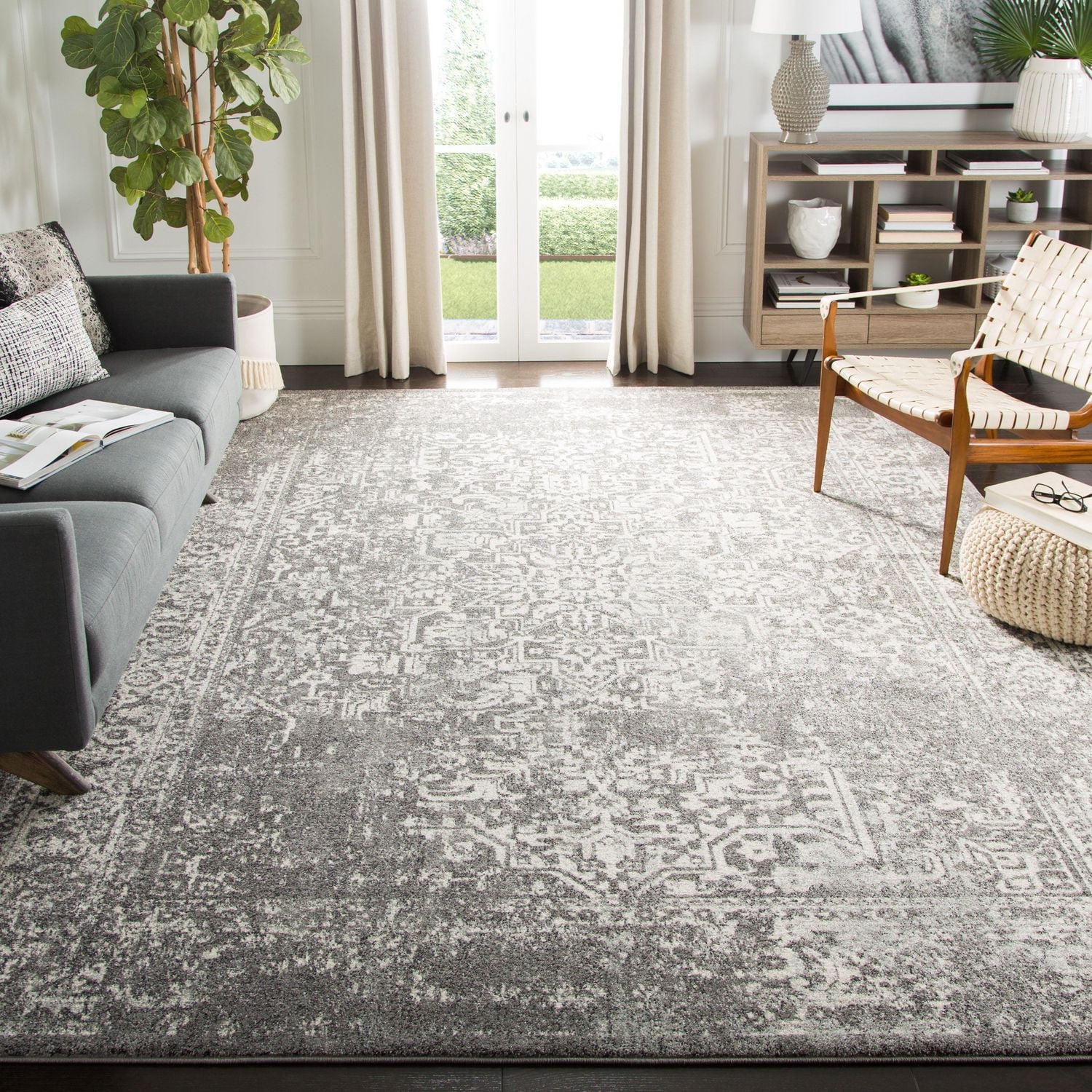 Click here for Safavieh Evoke Trena Traditional Area Rug 8 Ft. X... prices