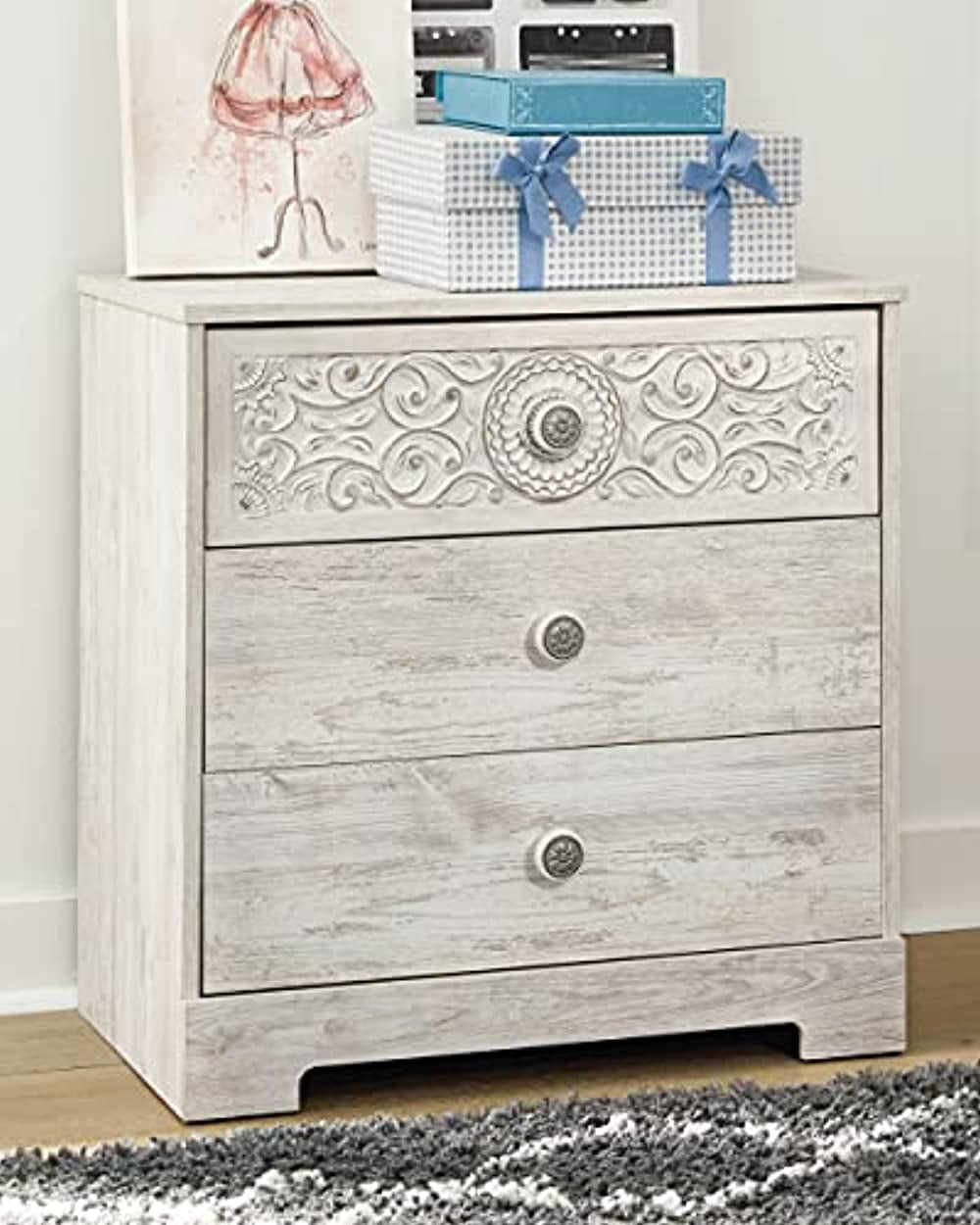 Signature Design by Ashley Paxberry Boho 3 Drawer Chest of Drawers ...