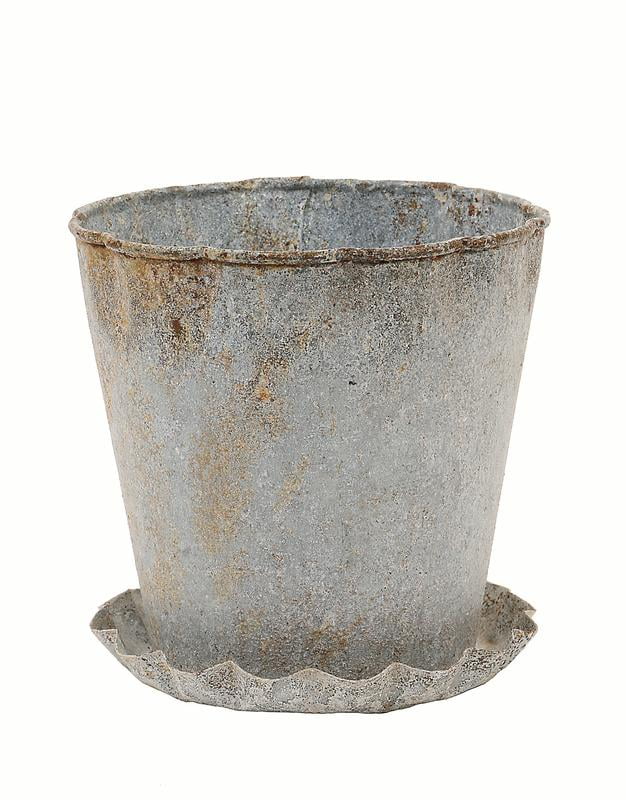 Creative Co-Op Distressed Metal Pot with Pleated Saucer (Set of 2 ...