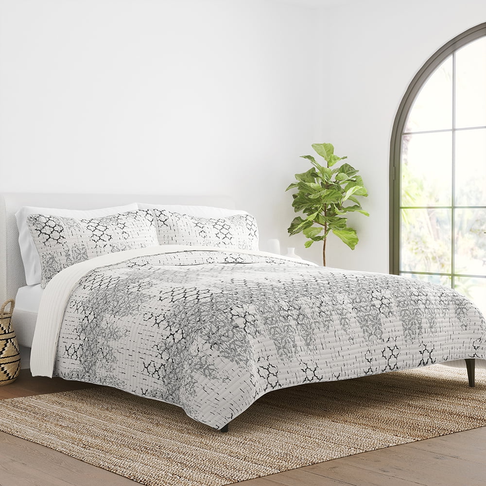 Noble Linens Light Grey 3 Piece Distressed Aztec Reversible Microfiber ...