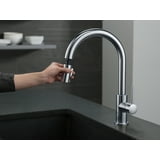 Delta Trinsic Single Handle Pull-Down Kitchen Faucet in Arctic ...