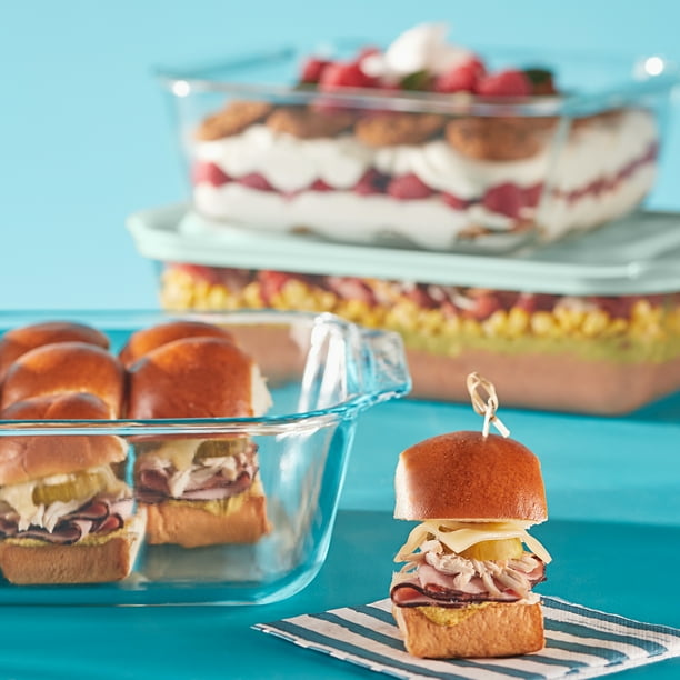 Pyrex Deep 4-piece Glass Baking Dish Set with Green Sage Lids - Walmart.com