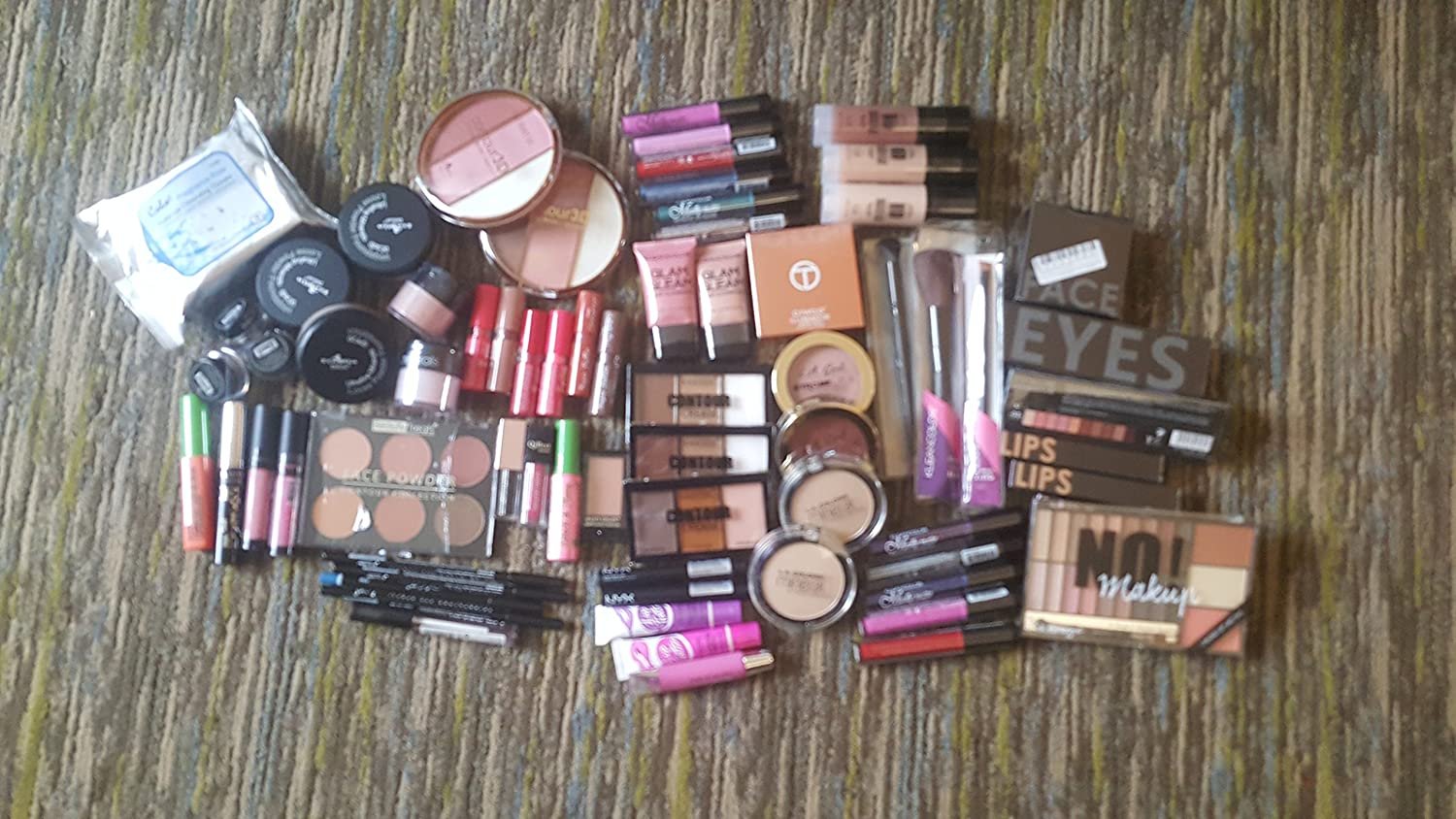 Wholesale Assorted Brand Name Cosmetics Makeup Lot 50pcs Walmart