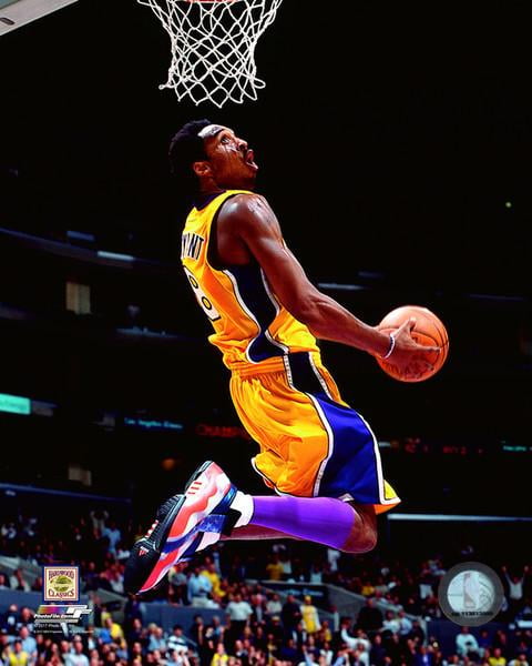 Kobe Bryant 2000-01 Action Photo Print - Walmart.com