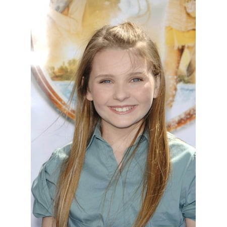 Abigail Breslin At Arrivals For Premiere Of Nim'S Island, Grauman'S ...