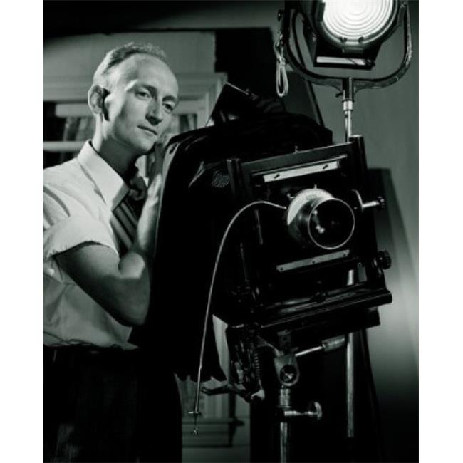 Posterazzi SAL2557779B Man with Old Fashioned Camera in Studio Poster ...