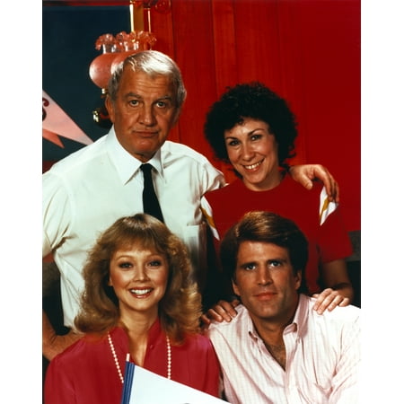 Cheers Cast Posed Together in Portrait Photo Print (8 x 10) | Walmart ...