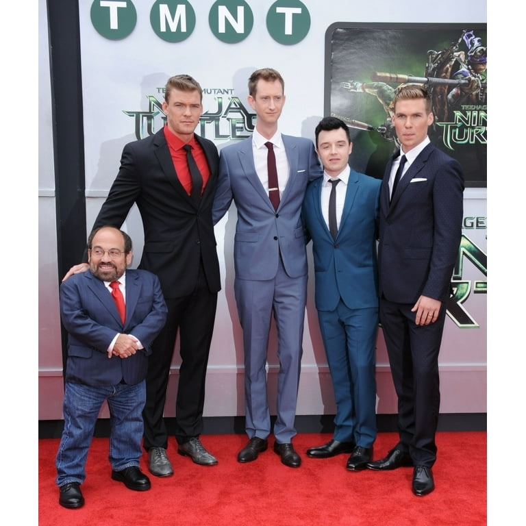 Alan Ritchson Ninja Turtles