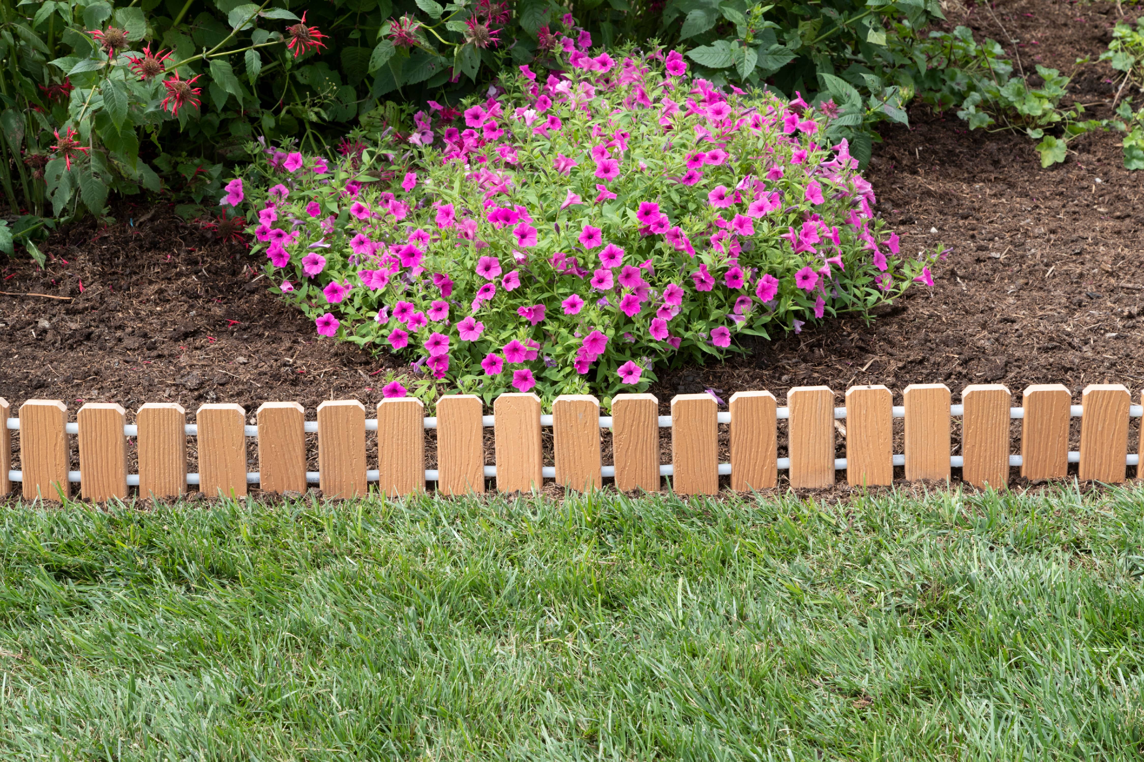 Furniture Barn USA™ Garden Edging - Evergrain® Composite No Dig Roll Up ...