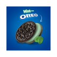 OREO Mint Creme Chocolate Sandwich Cookies, Family Size, 18.71 oz (Pack ...