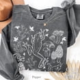 CLOTEX Frog Mushroom Sweatshirt Nature Graphic Crewneck | Comfort ...
