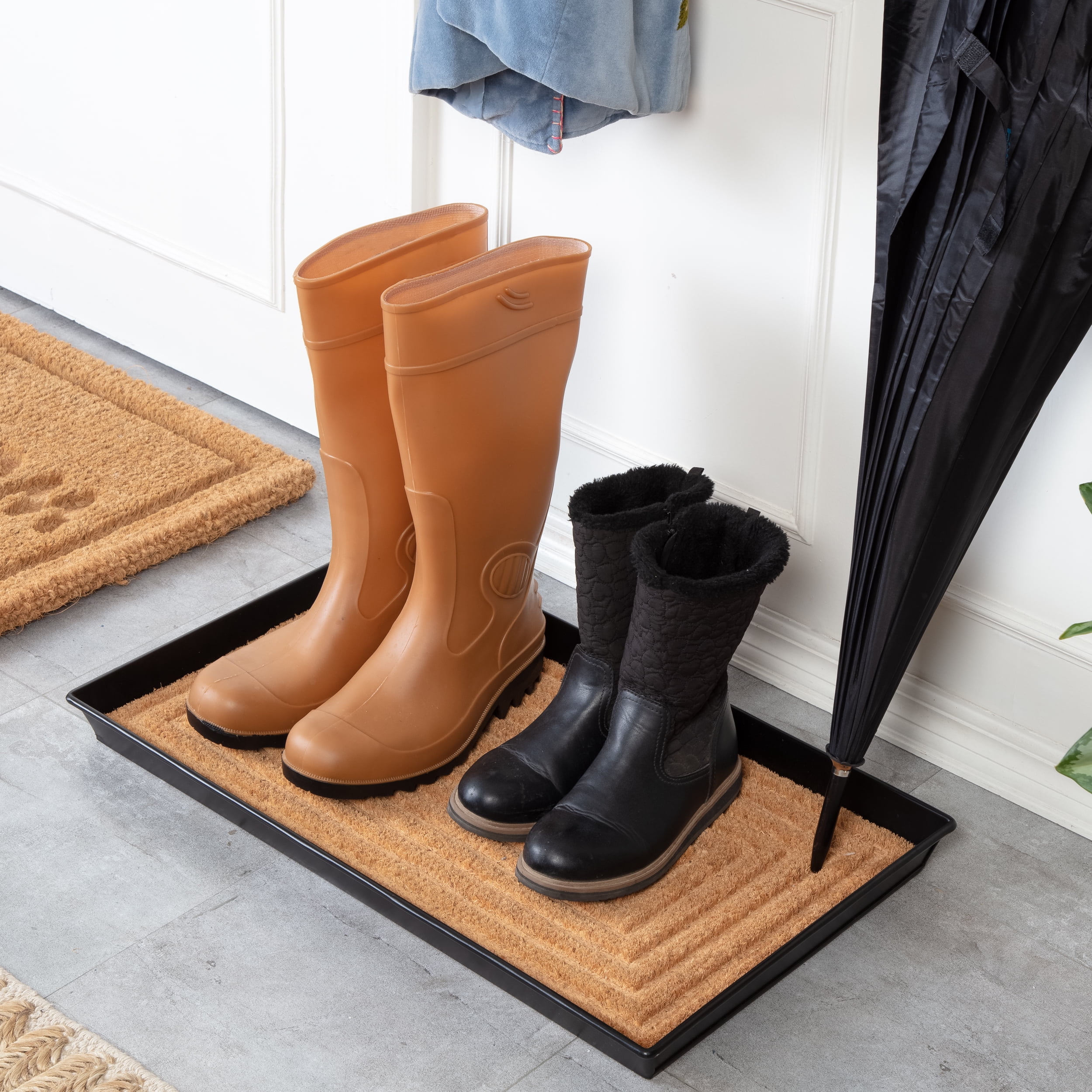 Black Metal Boot Tray with Rectangle Embossed Coir Insert - Walmart.com