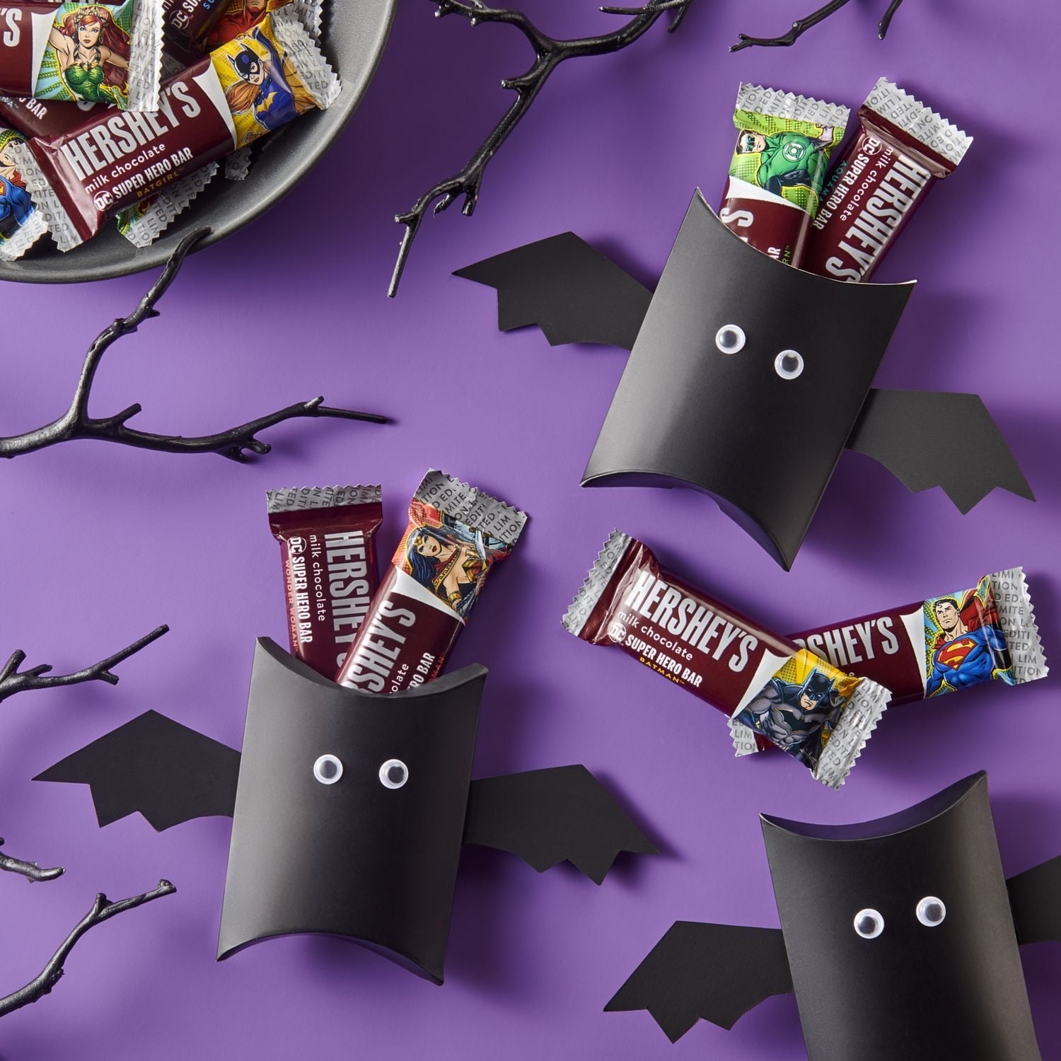 Buy HERSHEY'S, DC Super Hero Bar Milk Chocolate Candy Bars, Halloween ...