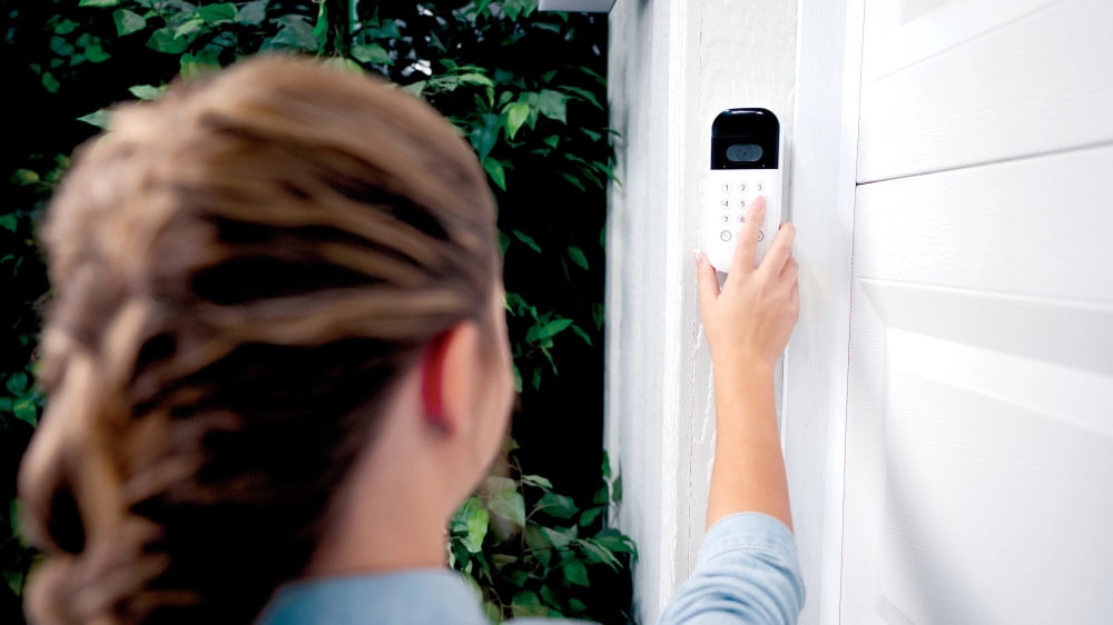 myQ Smart Garage Video Keypad with Camera, Smartphone Control, Wifi wireless technology ...