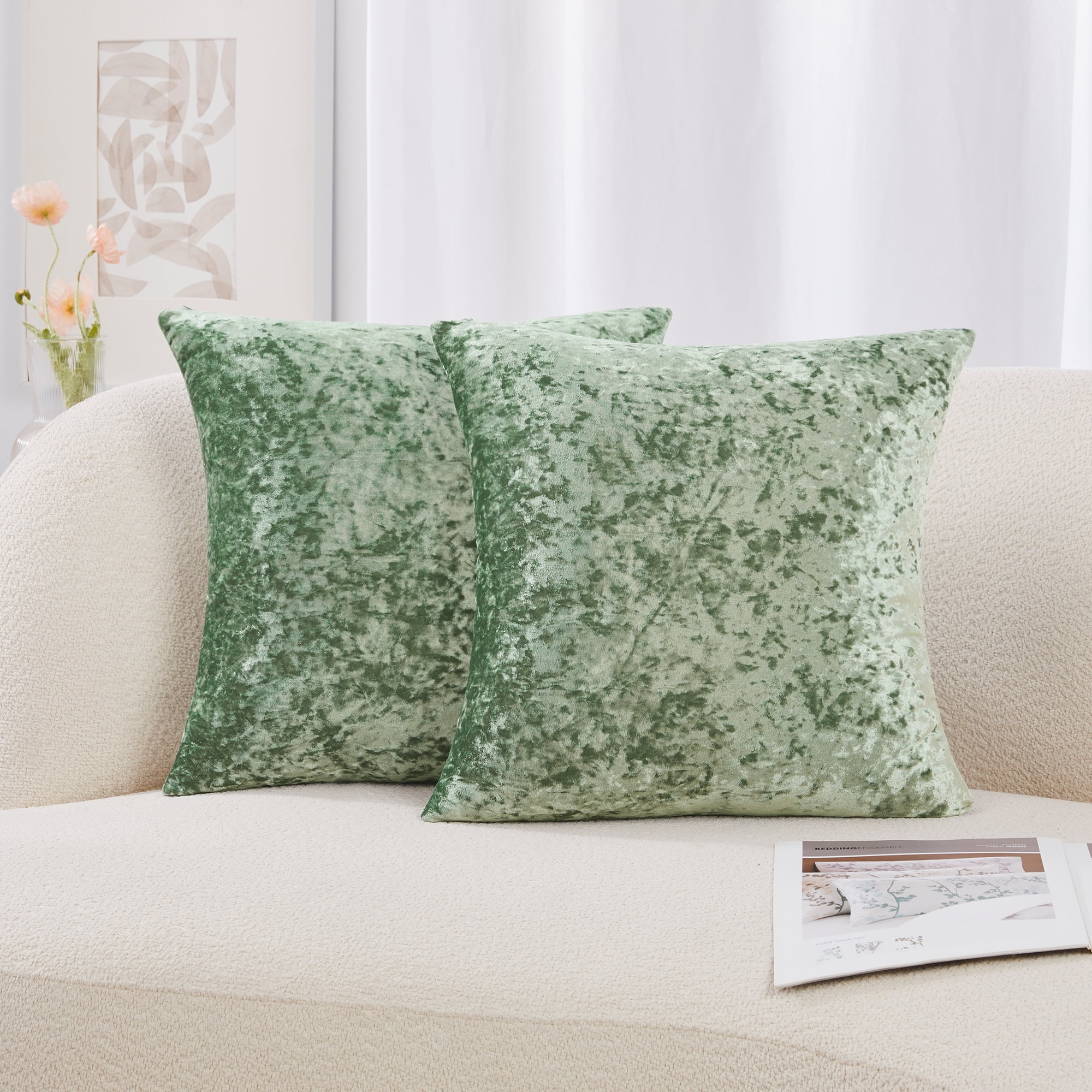 Deconovo Large Sofa Pillow Covers 26x26 inch, Velvet Throw Pillows ...